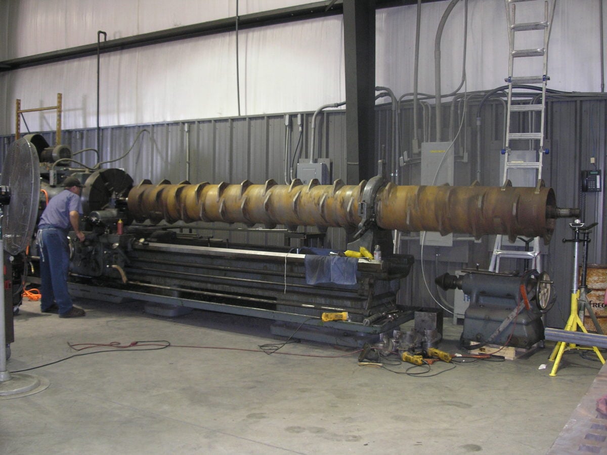 Manual Machining Services in Kansas City | Lindsay Machine Works Inc.